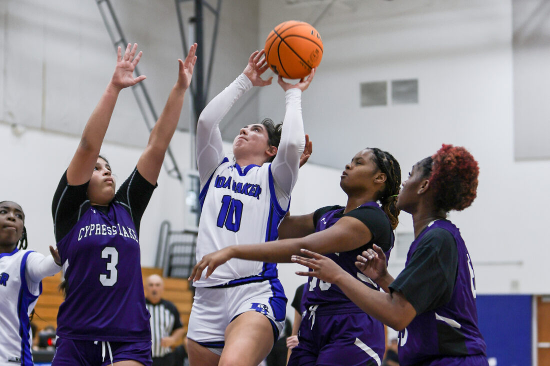 Ida Baker Bulldogs vs Cypress Lake Panthers girls basketball | Photo ...